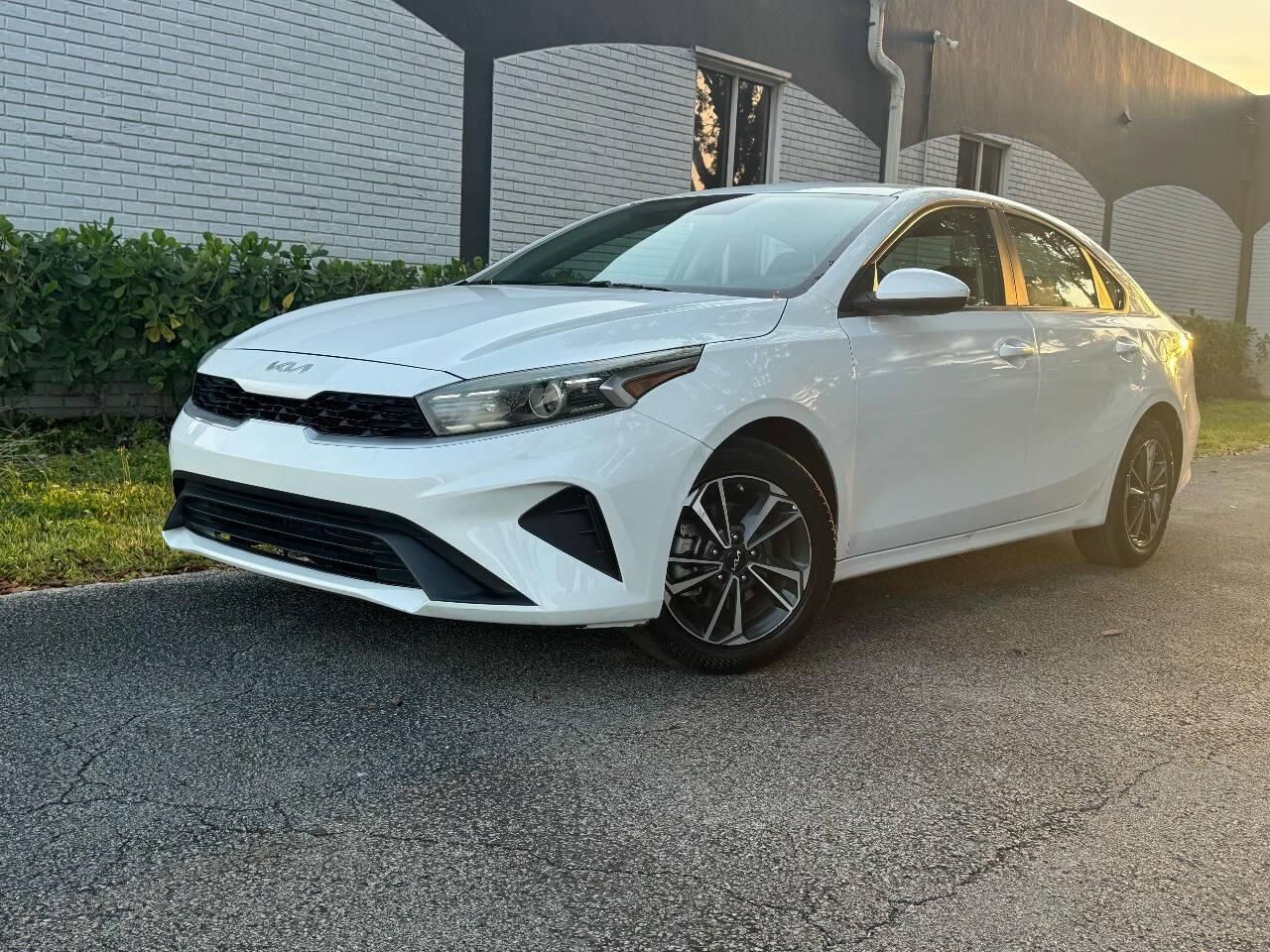 2024 Kia Forte for Sale in Hollywood, FL - OfferUp