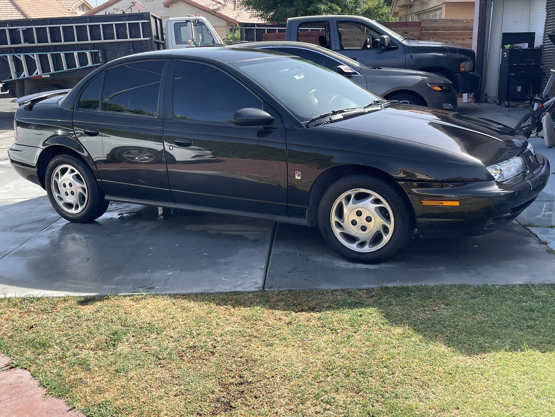 1997 Saturn SL2 for Sale in Coachella, CA - OfferUp