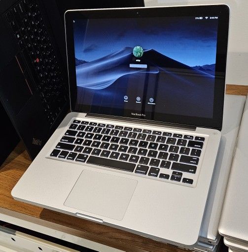 Apple MacBook LOT. READ DESCRIPTION for Sale in Absecon, NJ - OfferUp
