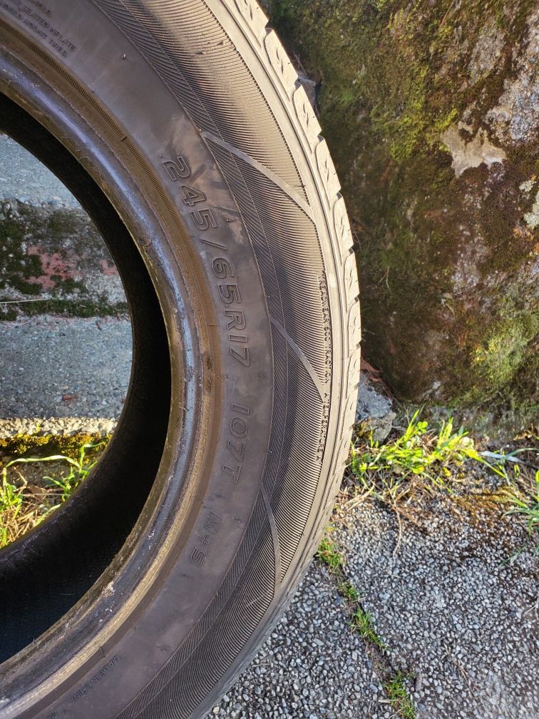 245/65R17 for Sale in Seattle, WA - OfferUp