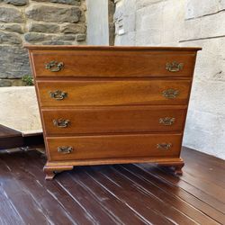 Vintage Stickley Solid Cherry Wood 4 Drawer Dresser for Sale in Long Beach CA OfferUp