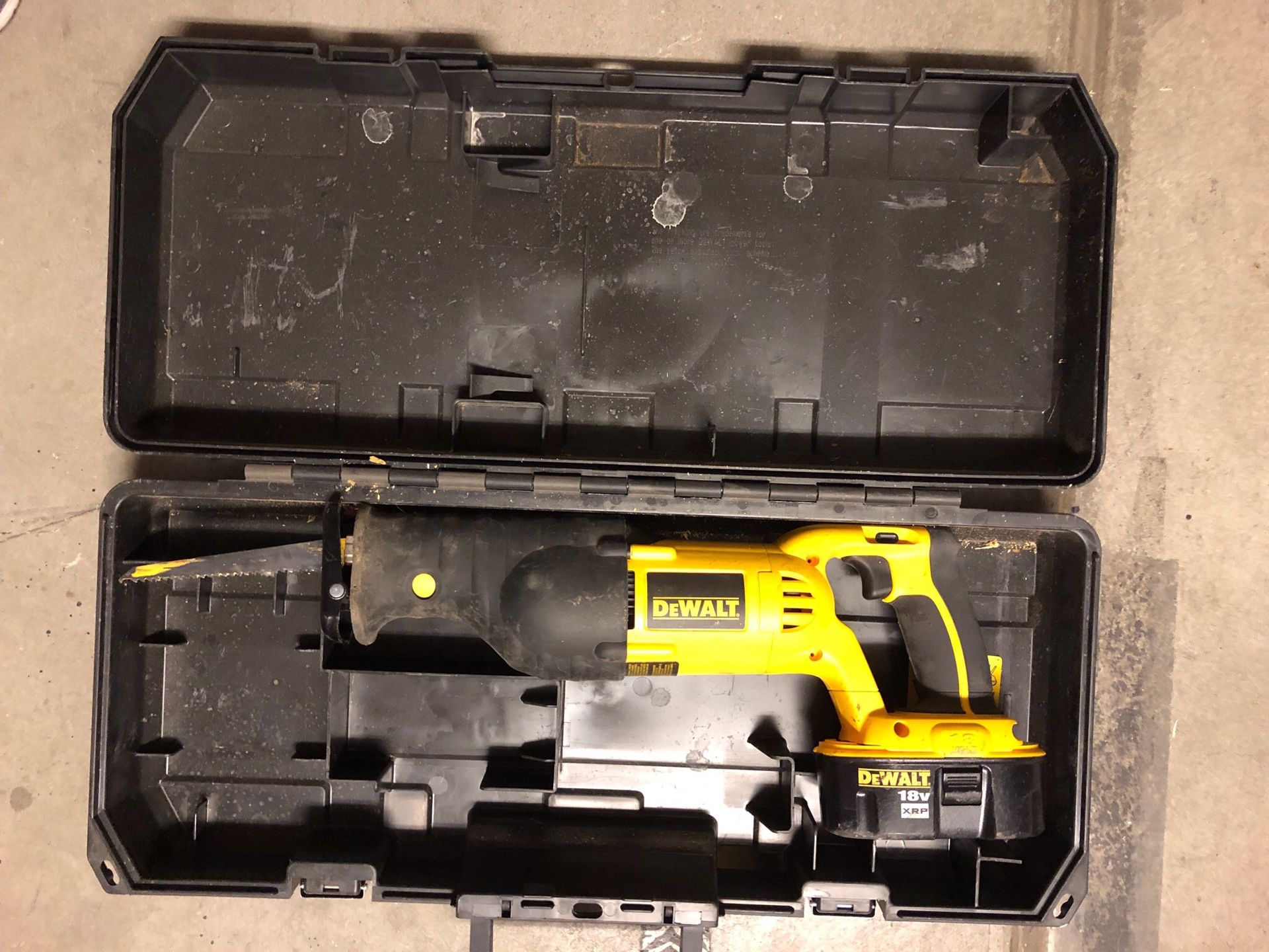 Dewalt dc385k store