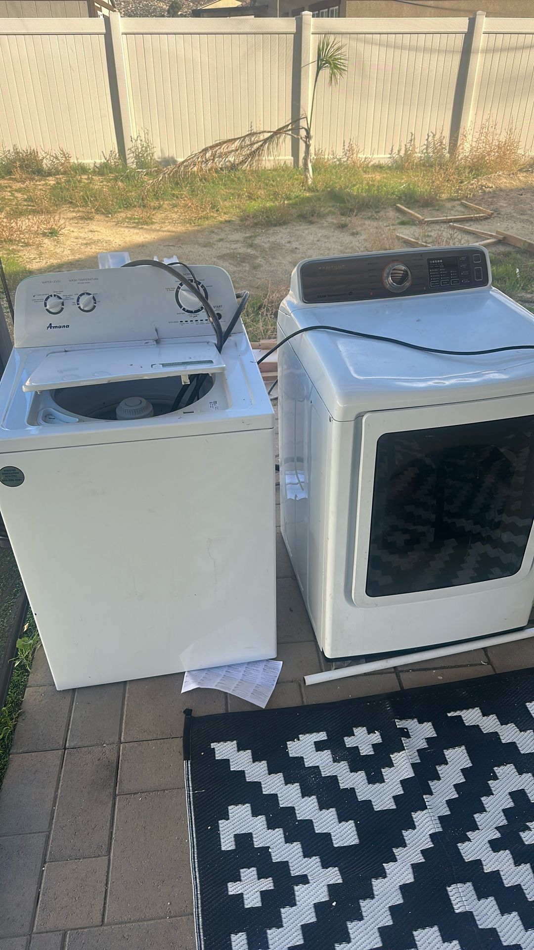 Not matching set Pick up only for Sale in Hemet, CA - OfferUp