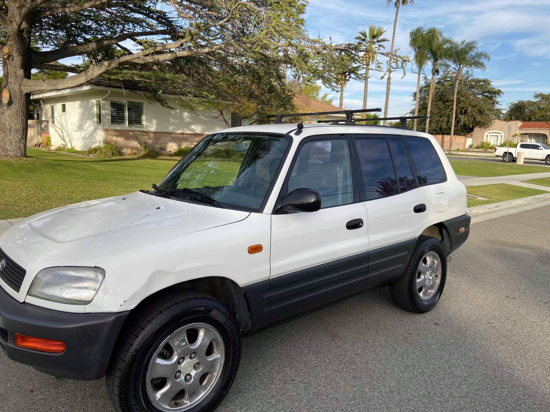 1997 Toyota Rav4 for Sale in Huntington Beach, CA - OfferUp