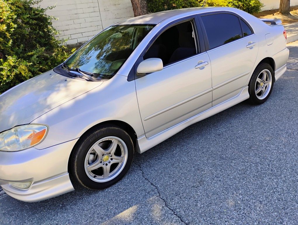 2003 Toyota Corolla for Sale in Hemet, CA - OfferUp
