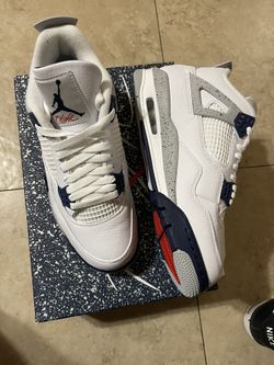 Navy Blue Retro 4’s for Sale in Los Angeles, CA - OfferUp