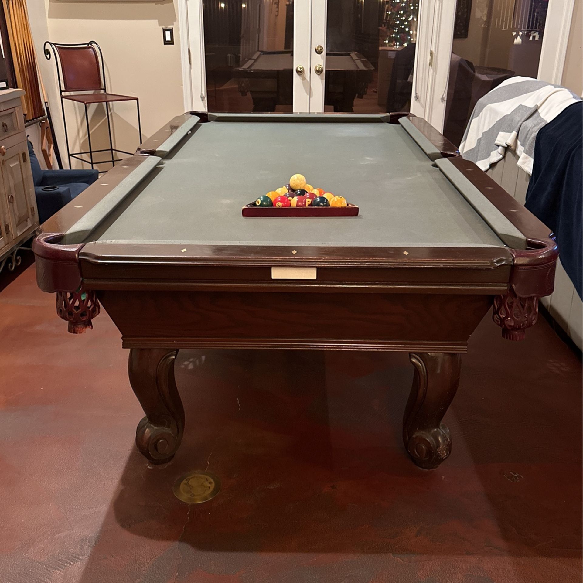 Connelly 8 Ft Pool Table Man Cave Game Room for Sale in Chandler, AZ ...