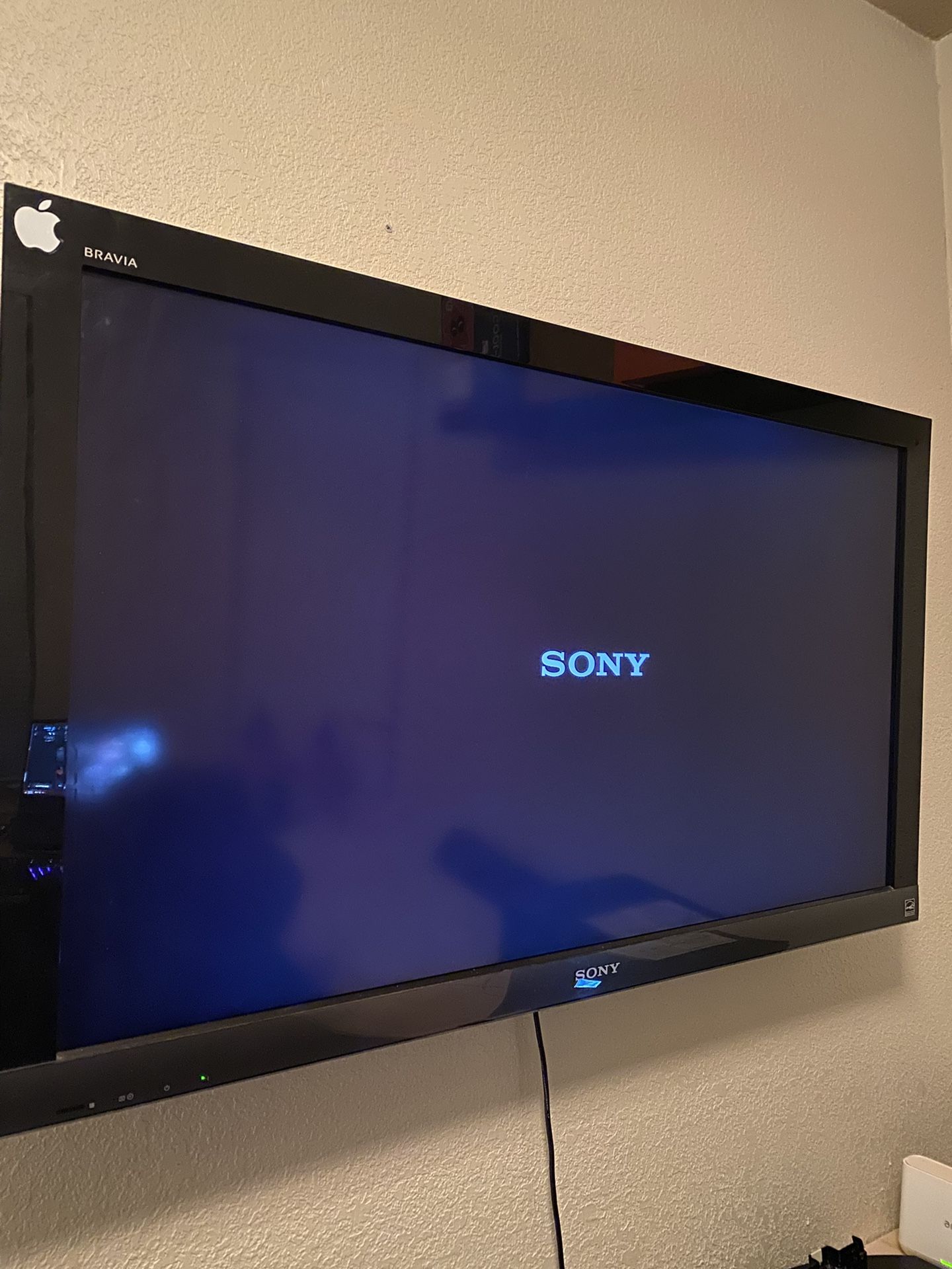 Sony 46” HDTV LCD for Sale in El Paso, TX - OfferUp