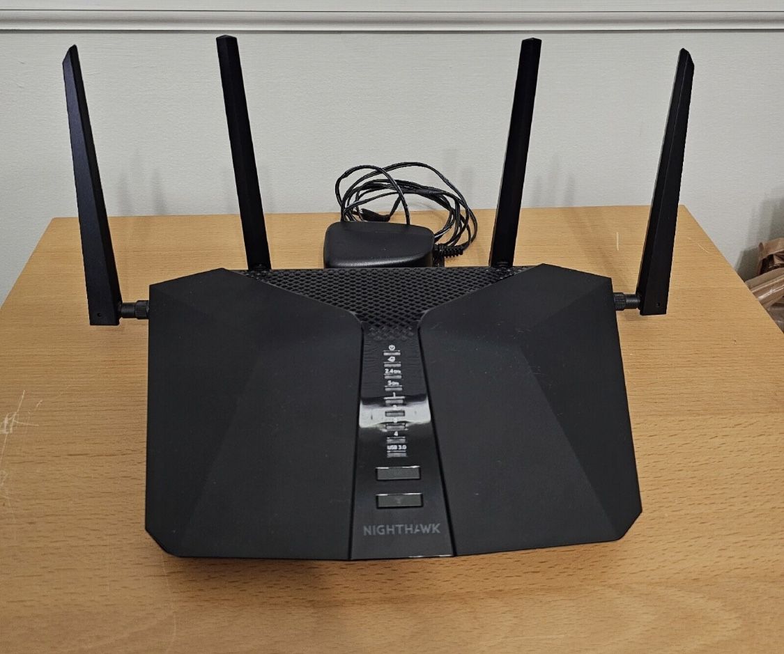 Nighthawk Router