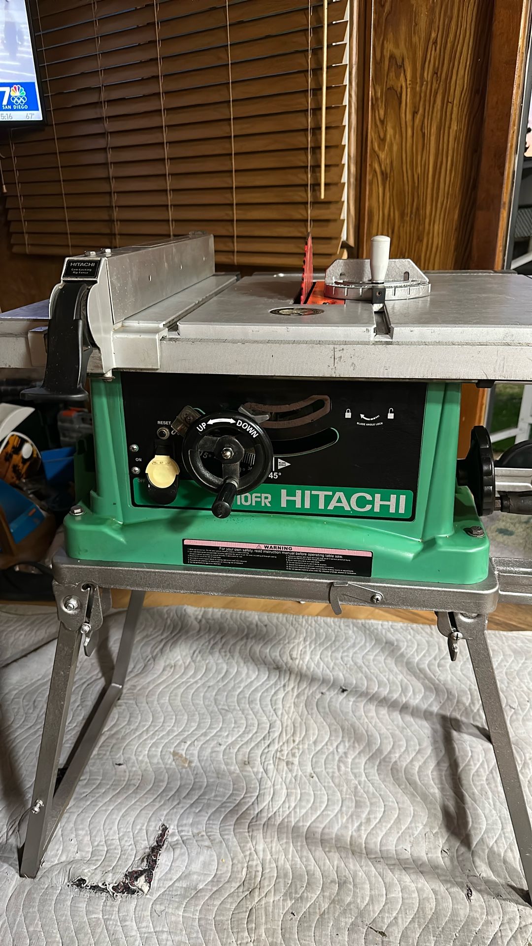 HITACHI 10 In Table Saw for Sale in El Cajon, CA - OfferUp