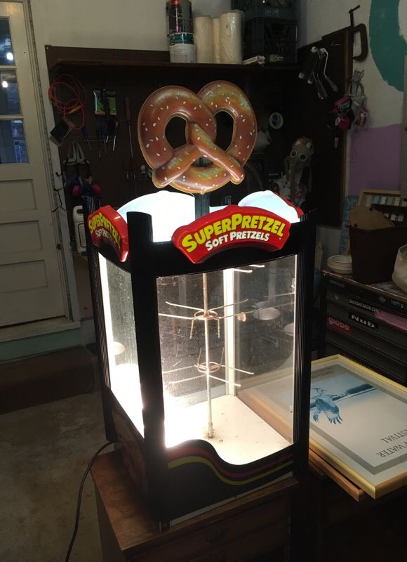 Pretzel Machine