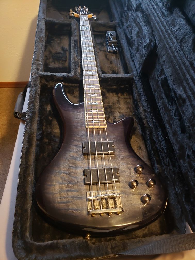 Schecter bass guitar w/case for Sale in Yelm, WA - OfferUp