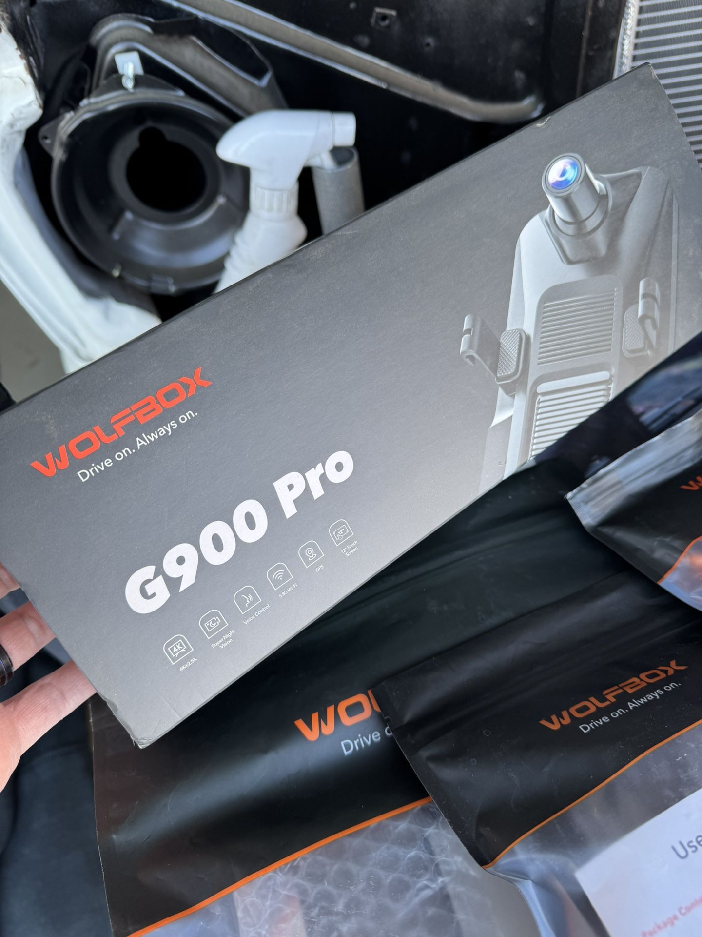 Wolfbox G900 Pro Touch screen Dash cam Kit for Sale in San Bernardino ...