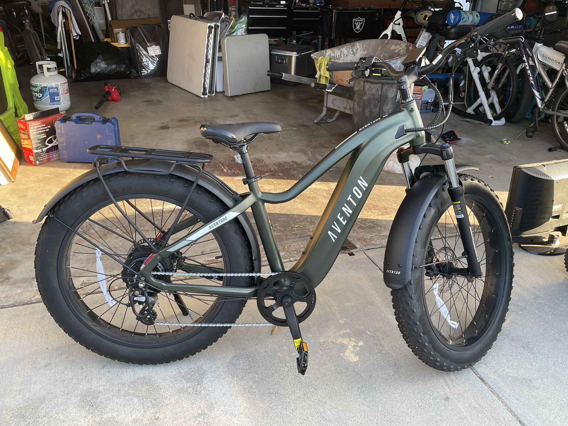 Aventon Adventure.2 for Sale in Orange, CA - OfferUp