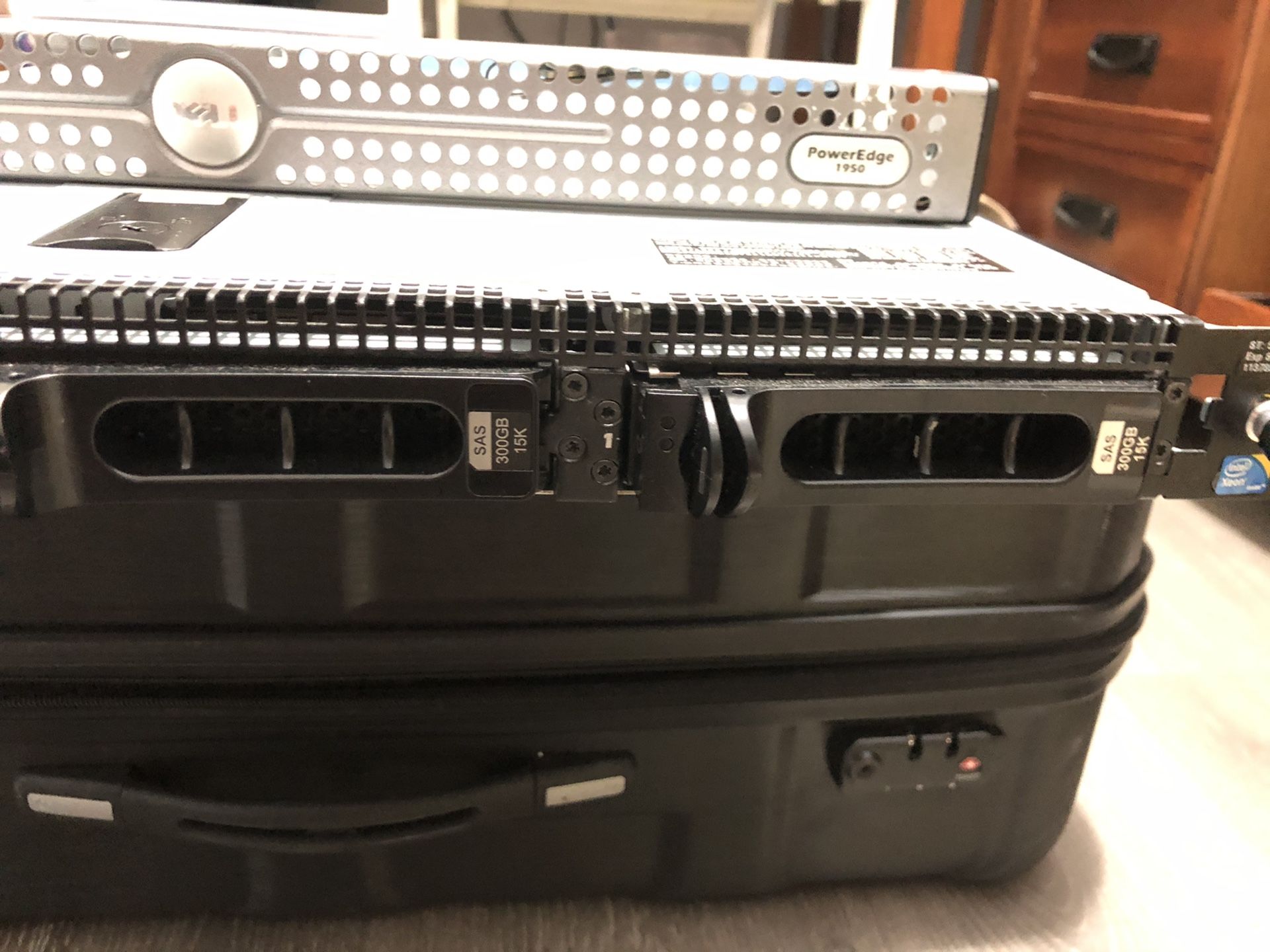 Dell PowerEdge 1950 Server for Sale in Federal Way, WA - OfferUp