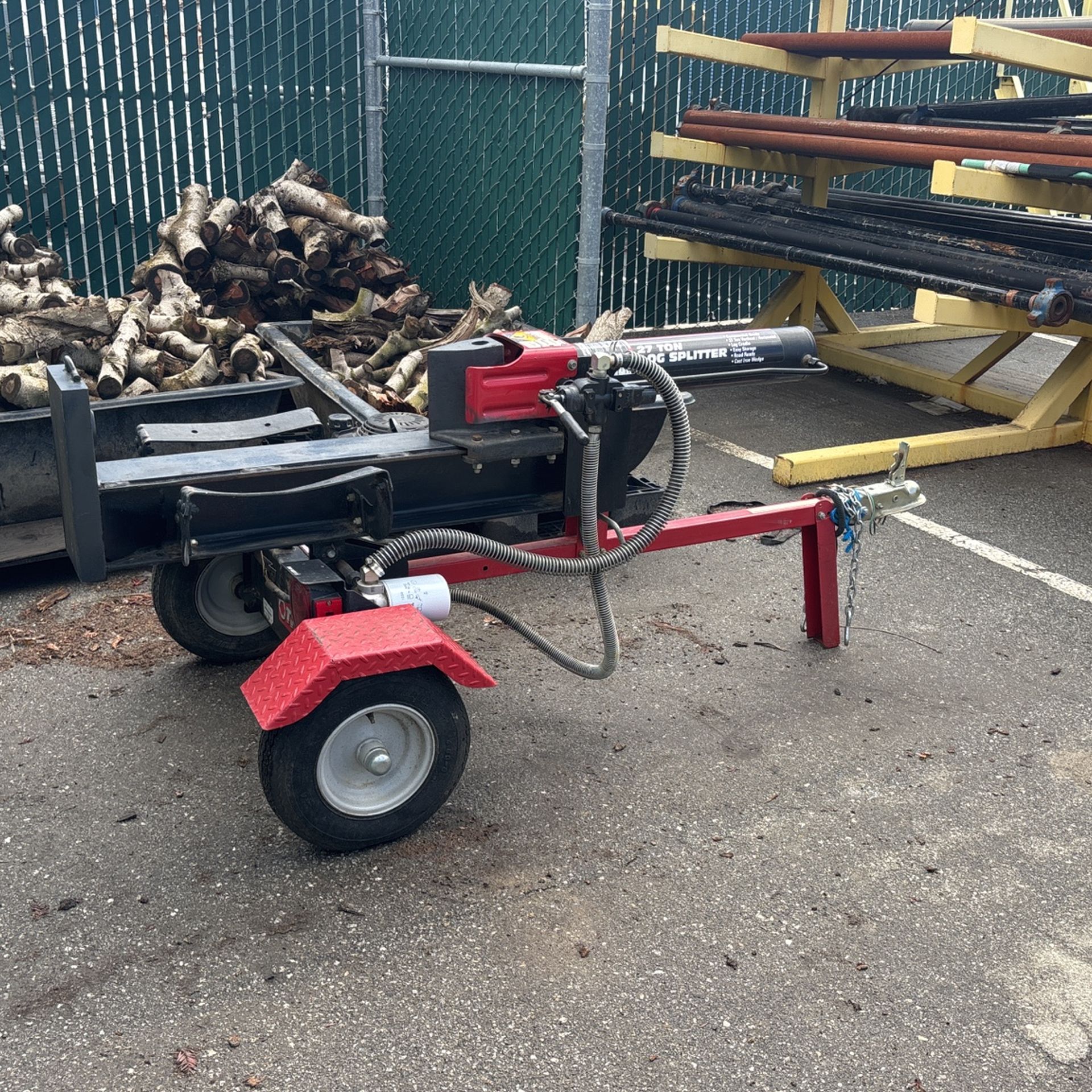 Troy Built 27 Ton Log Splitter for Sale in Bakersfield, CA - OfferUp
