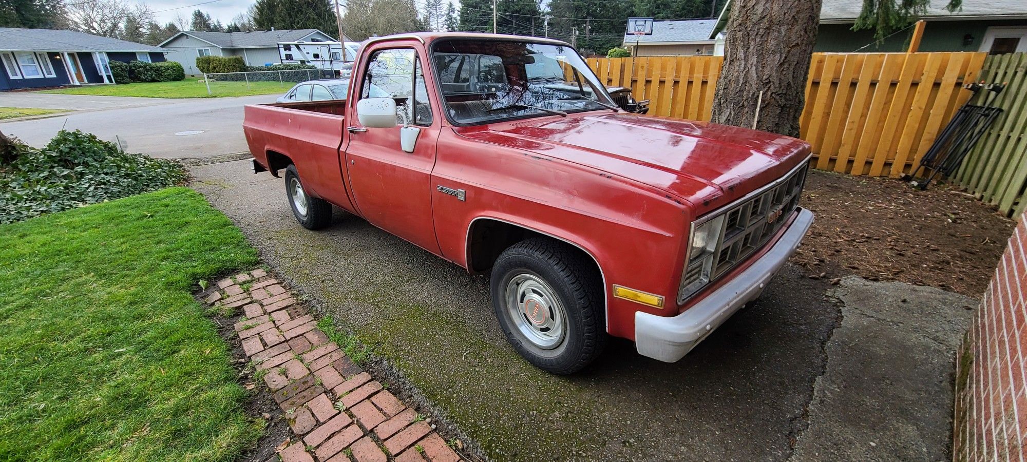 1981 GMC Sierra 1500 for Sale in Lacey, WA - OfferUp