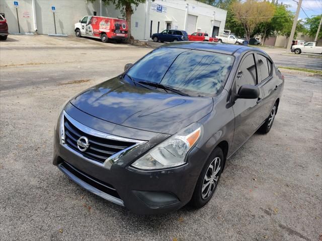 2015 Nissan Versa for Sale in HALNDLE BCH, FL - OfferUp
