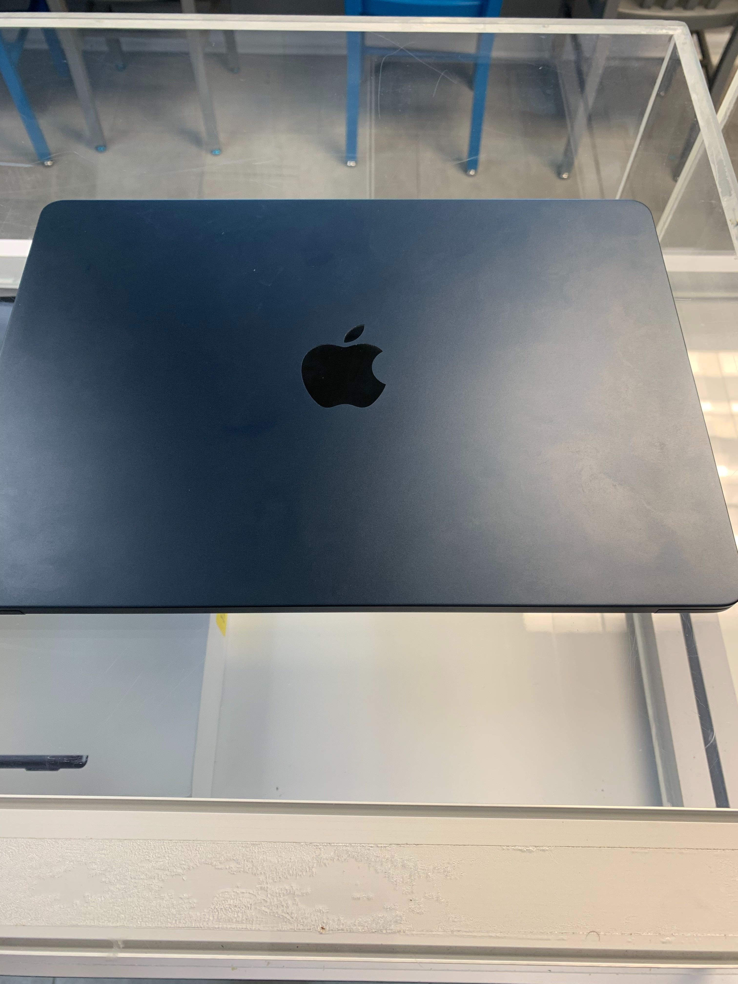 13-inch Macbook Air with Apple MX Chip A3113 for Sale in Fort ...