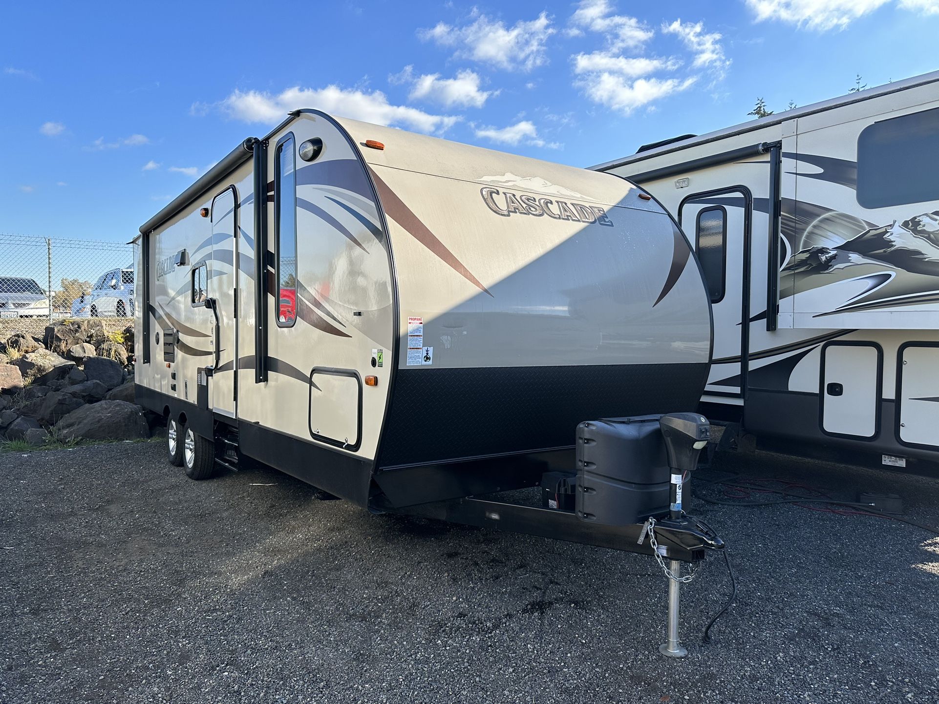 2016 Forest river Cascade for Sale in Tacoma, WA - OfferUp