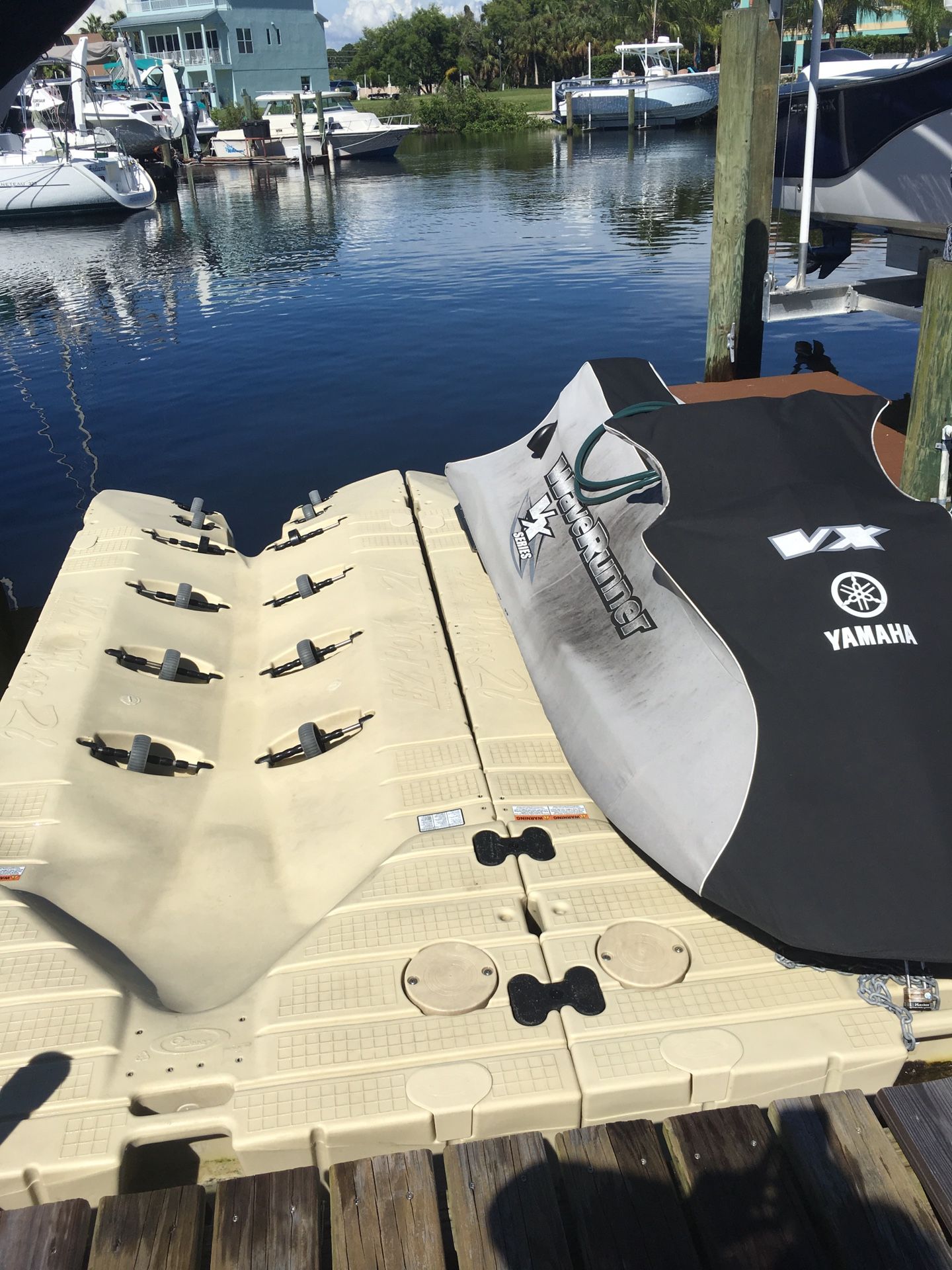 PWC EZ Docks EZ Port Max 2i for Sale in New Port Richey, FL - OfferUp