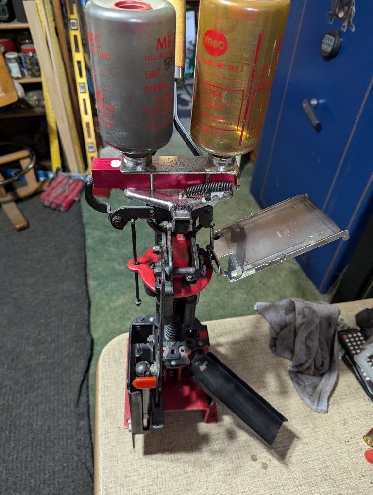 MEC 9000 Series Reloader for Sale in Hemet, CA - OfferUp