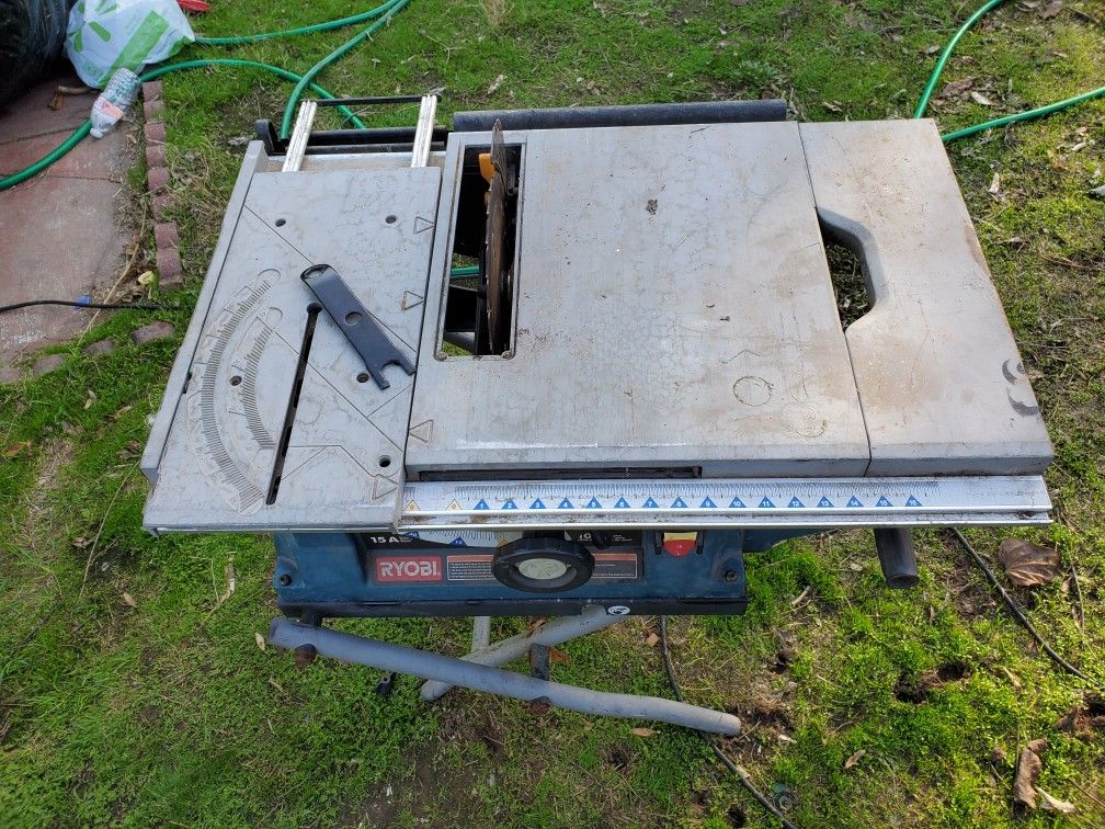 Ryobi 10 Inch Table Saw With Stand for Sale in Stockton, CA - OfferUp