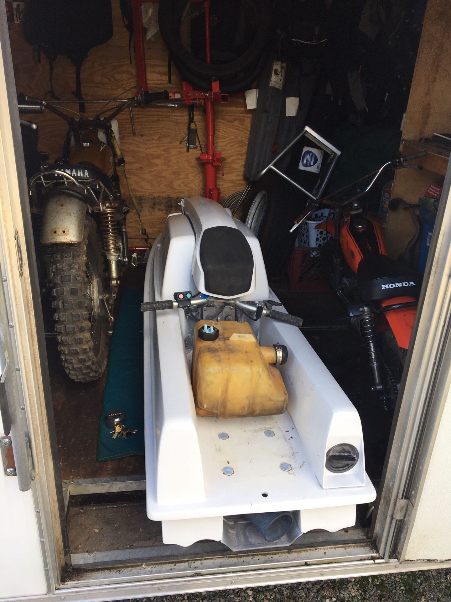 84 Kawasaki js550 jet ski for Sale in Kirkland, WA - OfferUp
