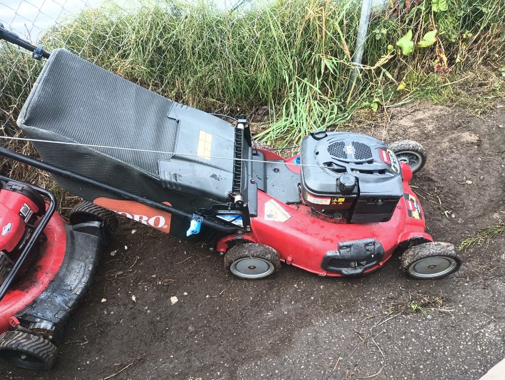 Toro SR4 Lawn Mower Super Recycler with SuperCare for Sale in Renton ...