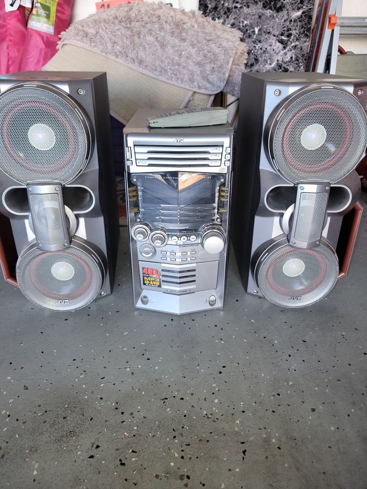 JVC. Mp3 Cd Player AM FM for Sale in Las Vegas, NV - OfferUp