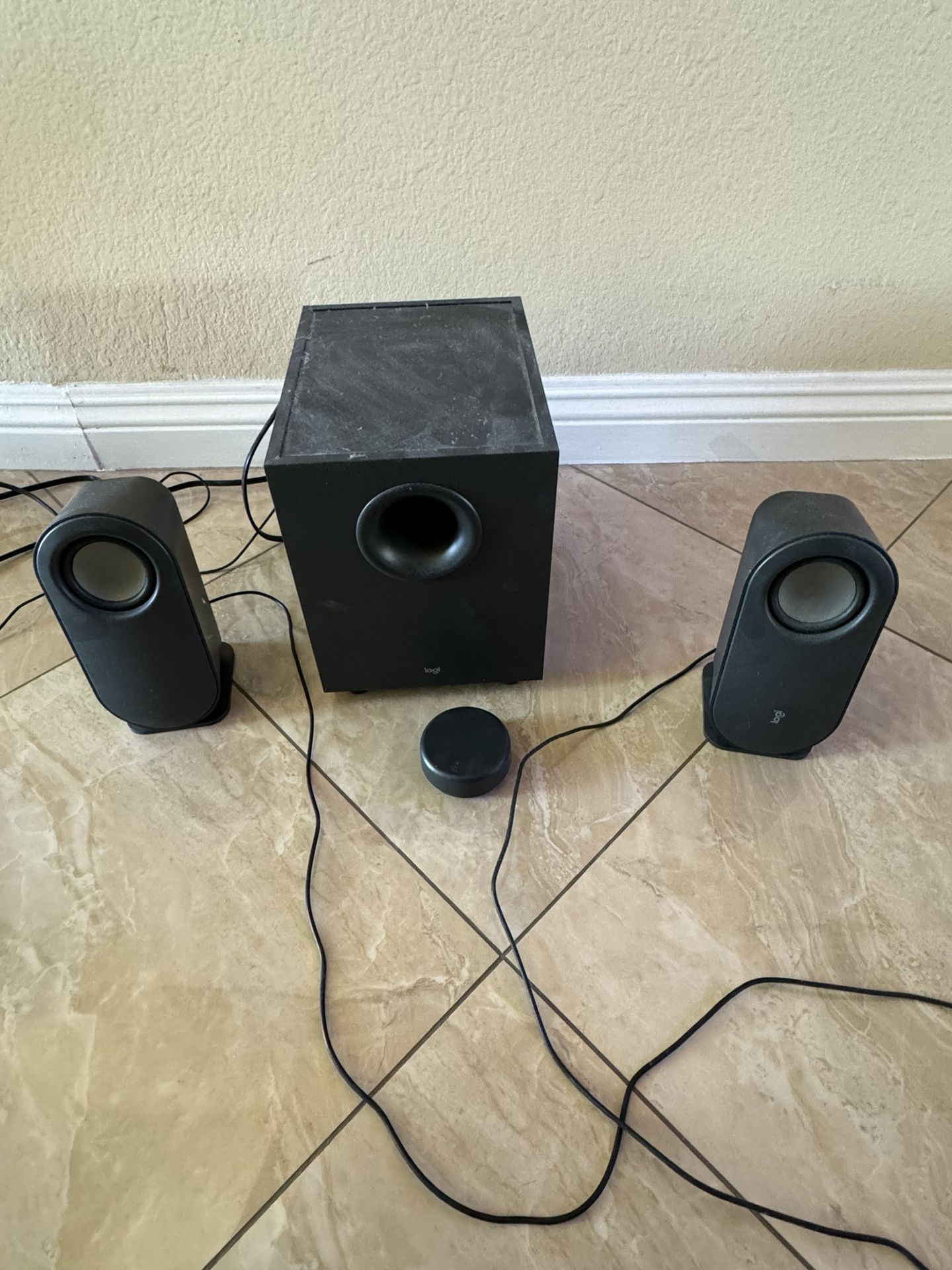 Logitech Z407 Bluetooth Speaker System With Wireless Control for Sale ...