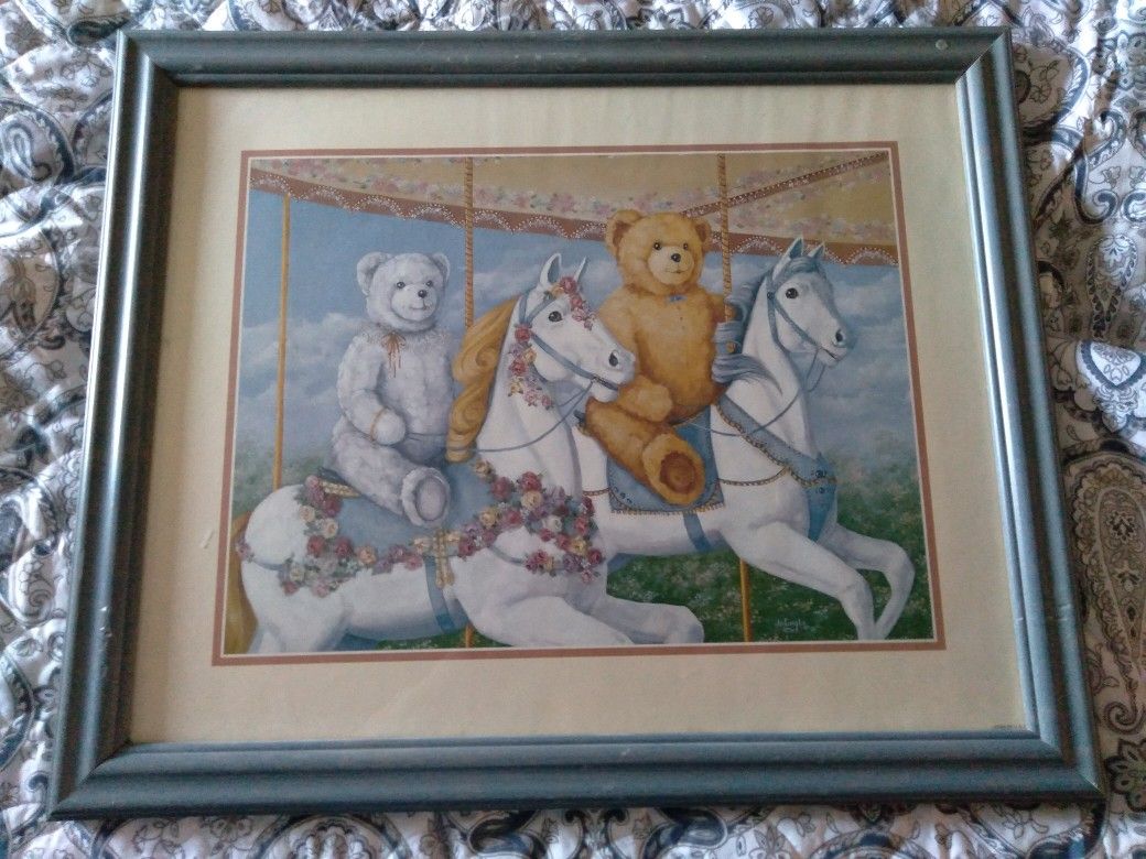 Teddy Bears Riding Carousel Horses for Sale in Hesperia, CA - OfferUp