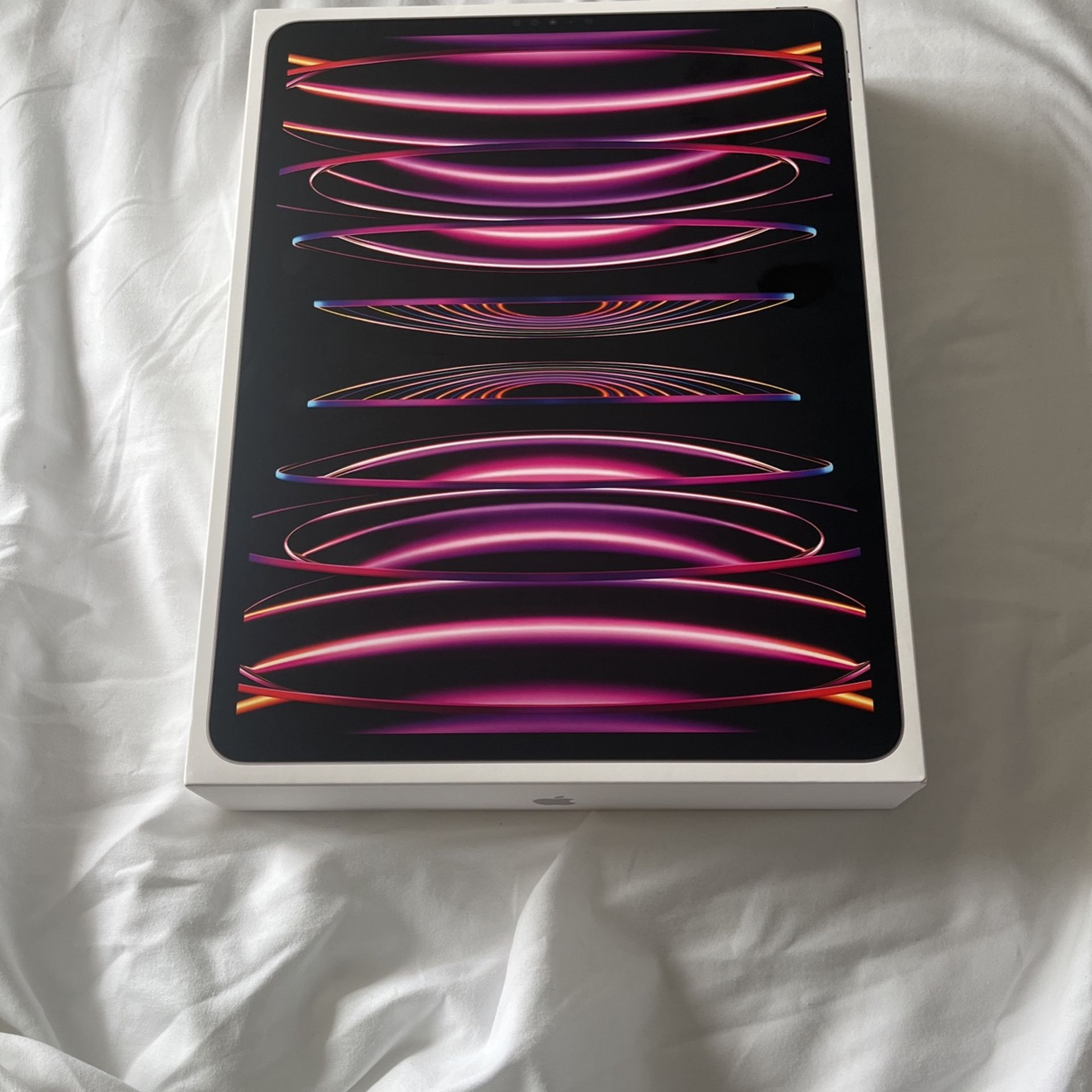 iPad Pro 12.9 Inch (6th Generation) Wi-Fi for Sale in Richmond, VA ...