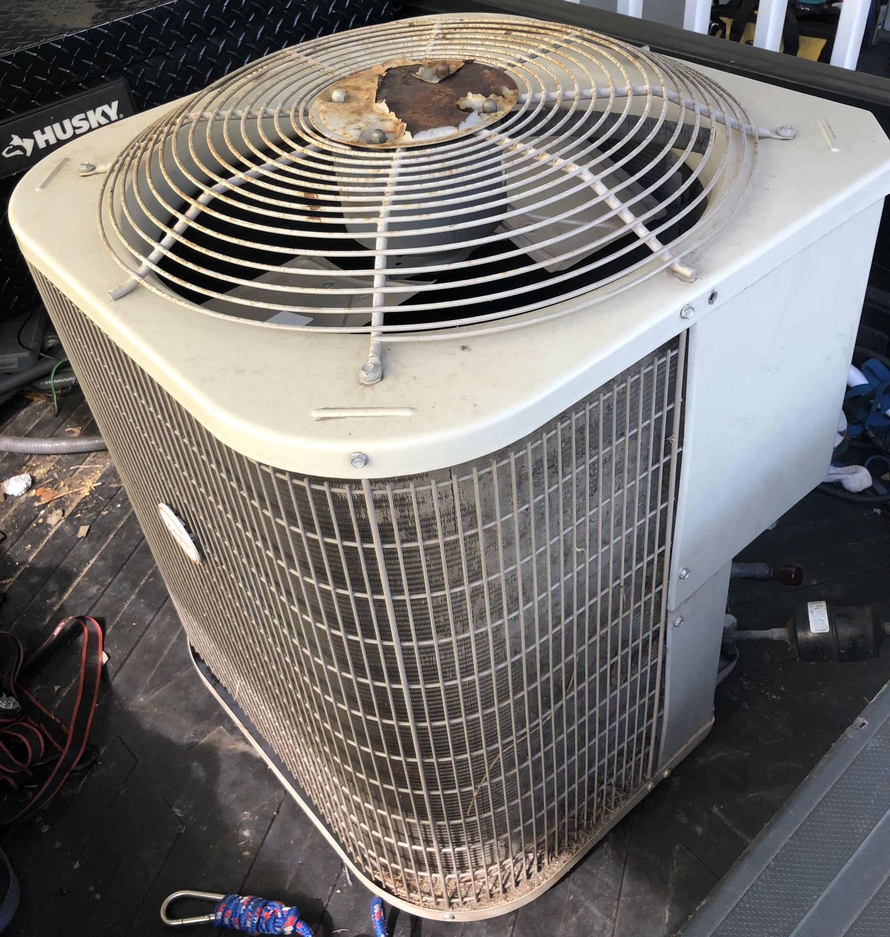 PAYNE Used Central Air Conditioner Condenser PA13NR024-J for Sale in ...