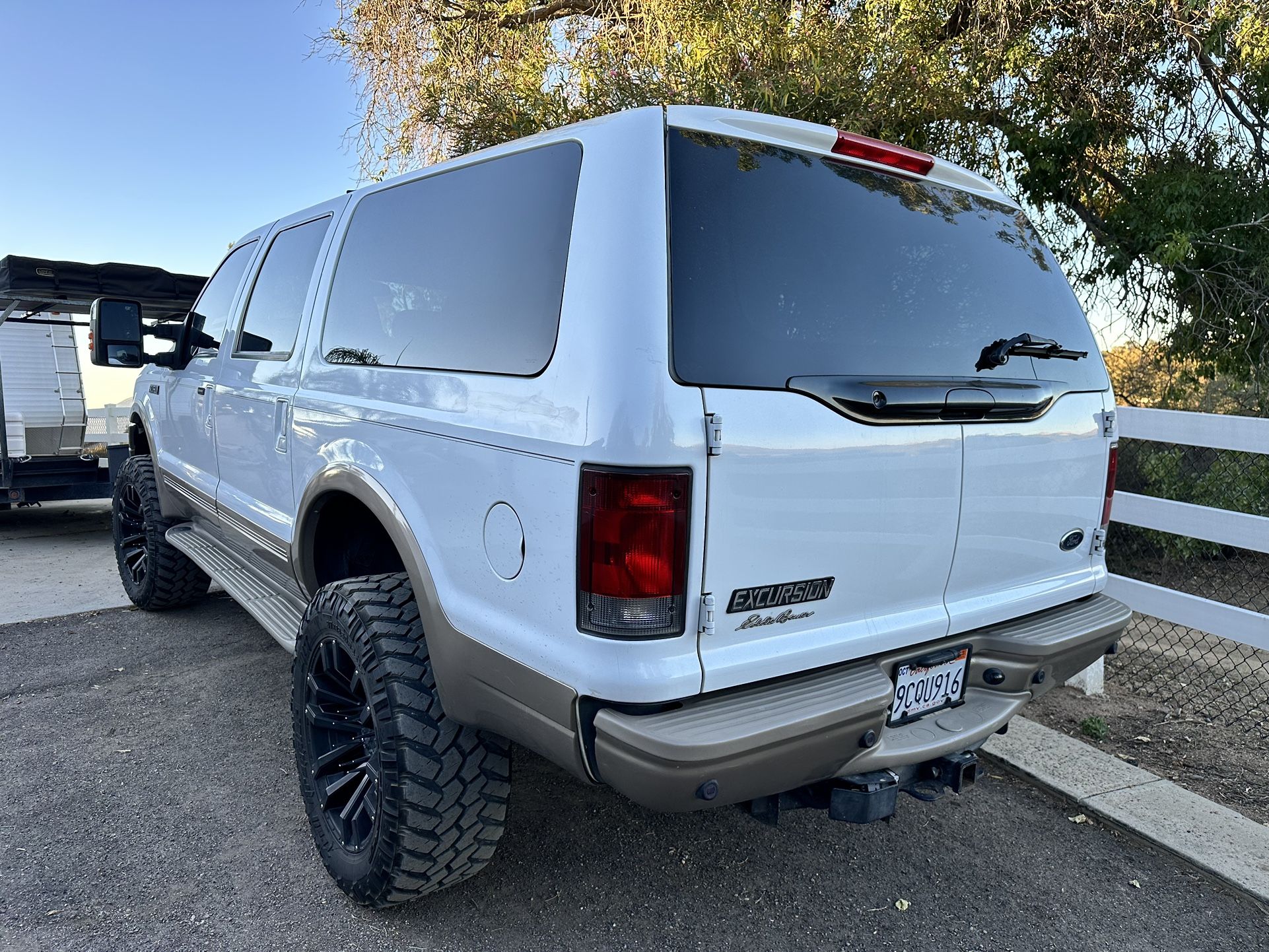 2005 Ford Excursion Diesel for Sale in San Diego, CA - OfferUp