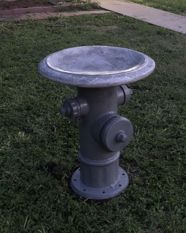 Fire Hydrant Bird Bath for Sale in Palmview, TX - OfferUp
