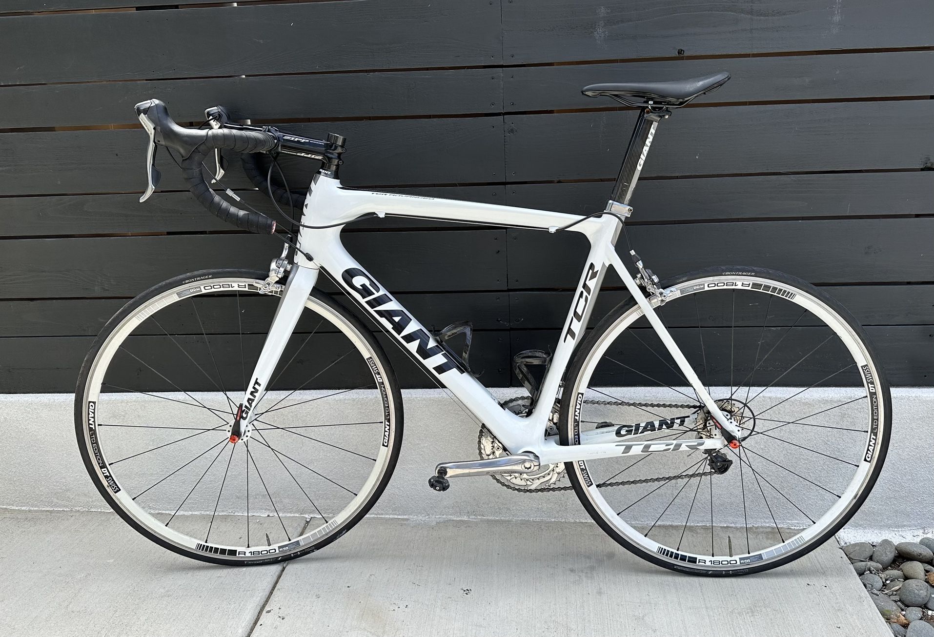 Giant TCR Advanced with Dura-Ace group set for Sale in San Diego, CA ...