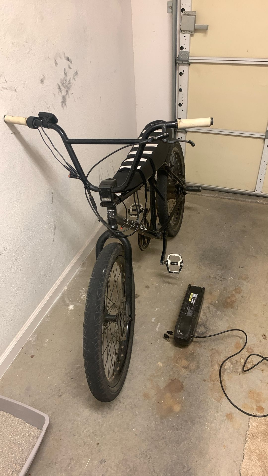 Zooz Uu750 for Sale in Ramona, CA - OfferUp