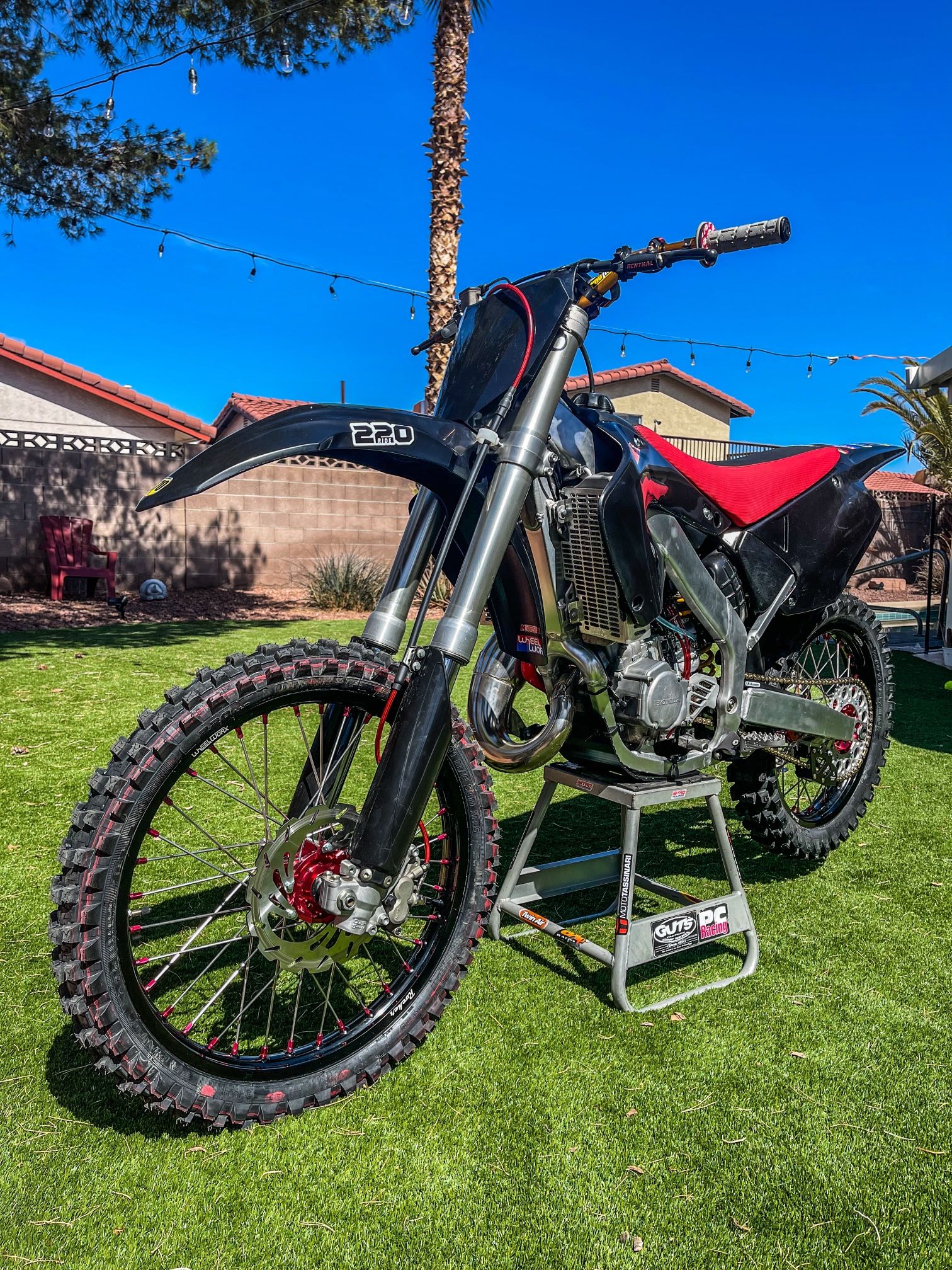 2001 Honda CR125R for Sale in Las Vegas, NV - OfferUp