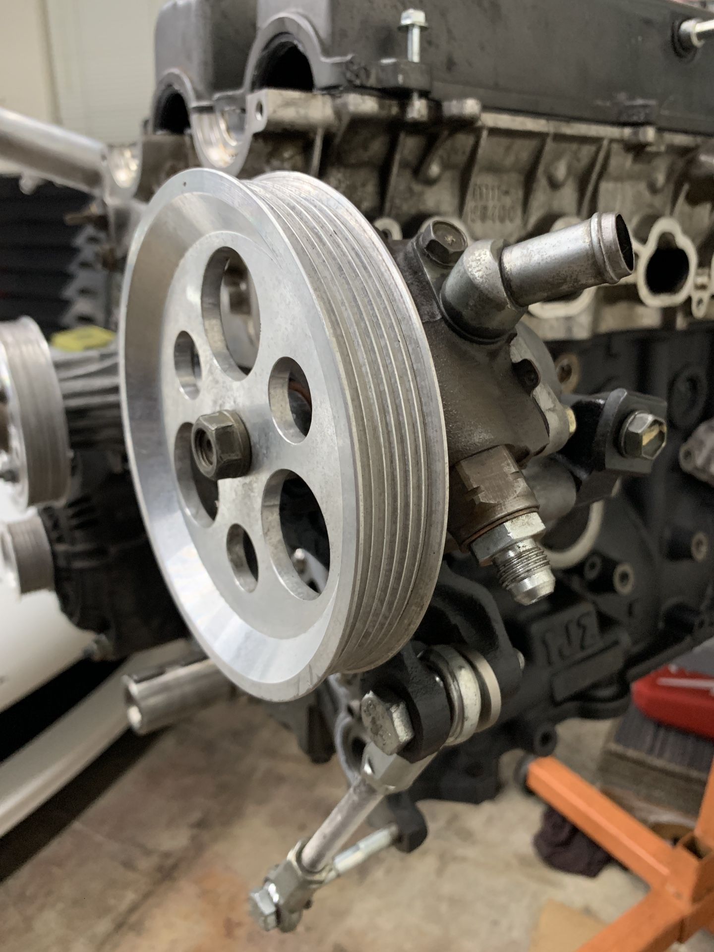 2JZ 1JZ Toyota Power Steering Pump for Sale in Wilmington, CA - OfferUp