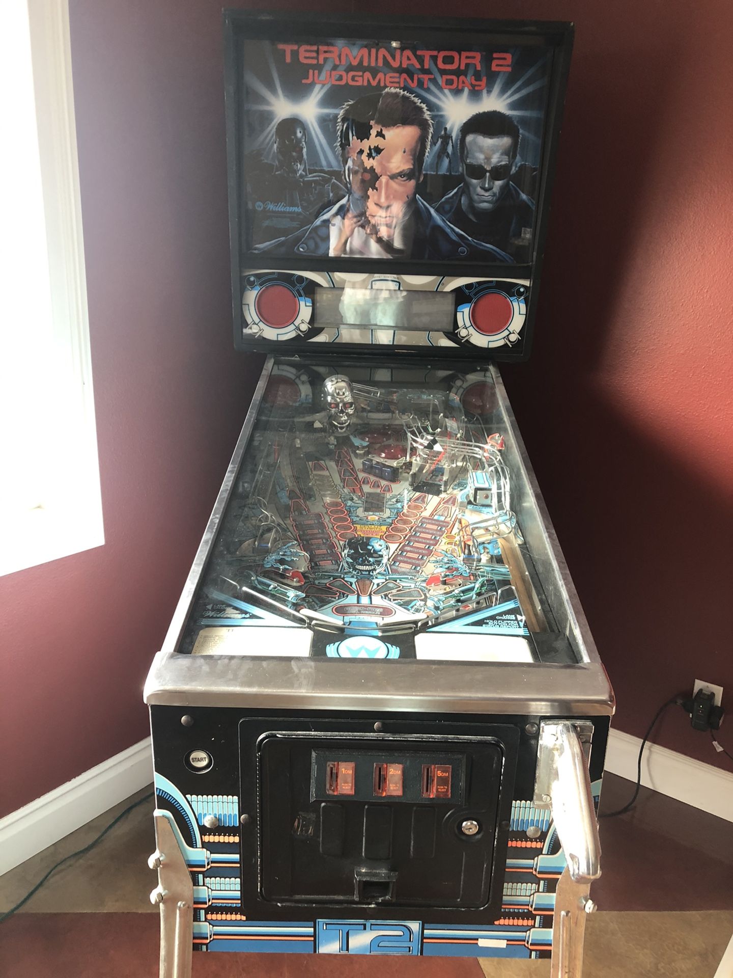 T2 Terminator 2 Pinball Machine / Game for Sale in Tustin, CA - OfferUp