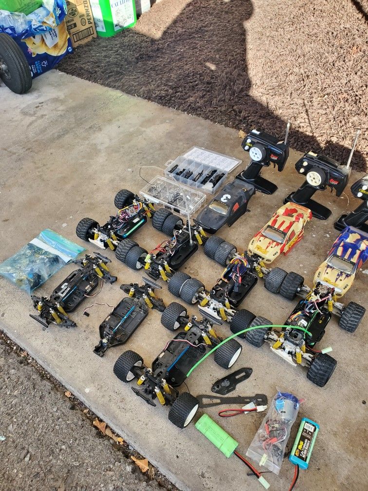 XTM Rage 1/16 4wd Brushless Bundle RC Cars for Sale in Huntington Beach ...