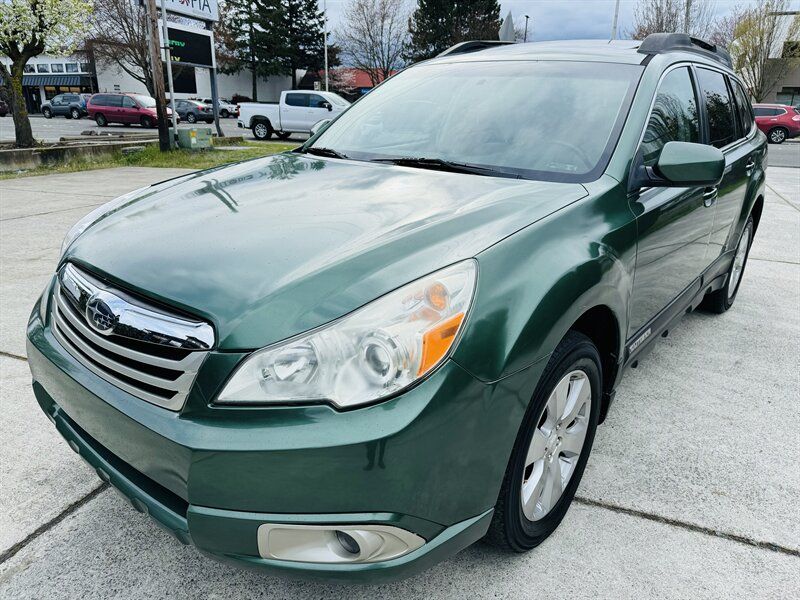 2011 Subaru Outback 3.6R Premium for Sale in Kent, WA - OfferUp