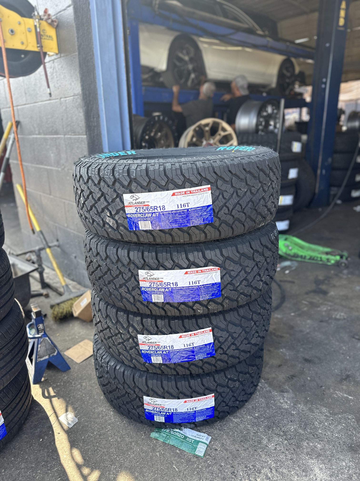 275/65/18 ATLANDER ALL TERRAIN FREE MOUNT AND BALANCE MONTADAS Y BALANCIADAS GRATIS for Sale in ...