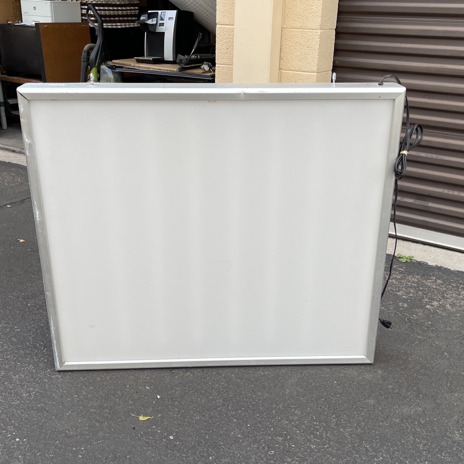 Aluminum Light Box For Outdoor Indoor Sign for Sale in Tempe, AZ - OfferUp