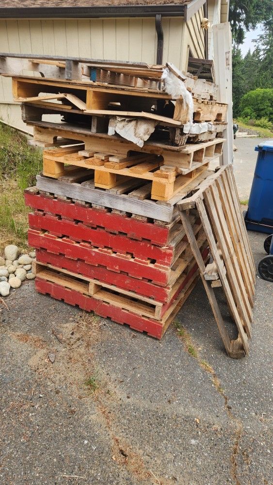 Free Pallets for Sale in Edmonds, WA - OfferUp
