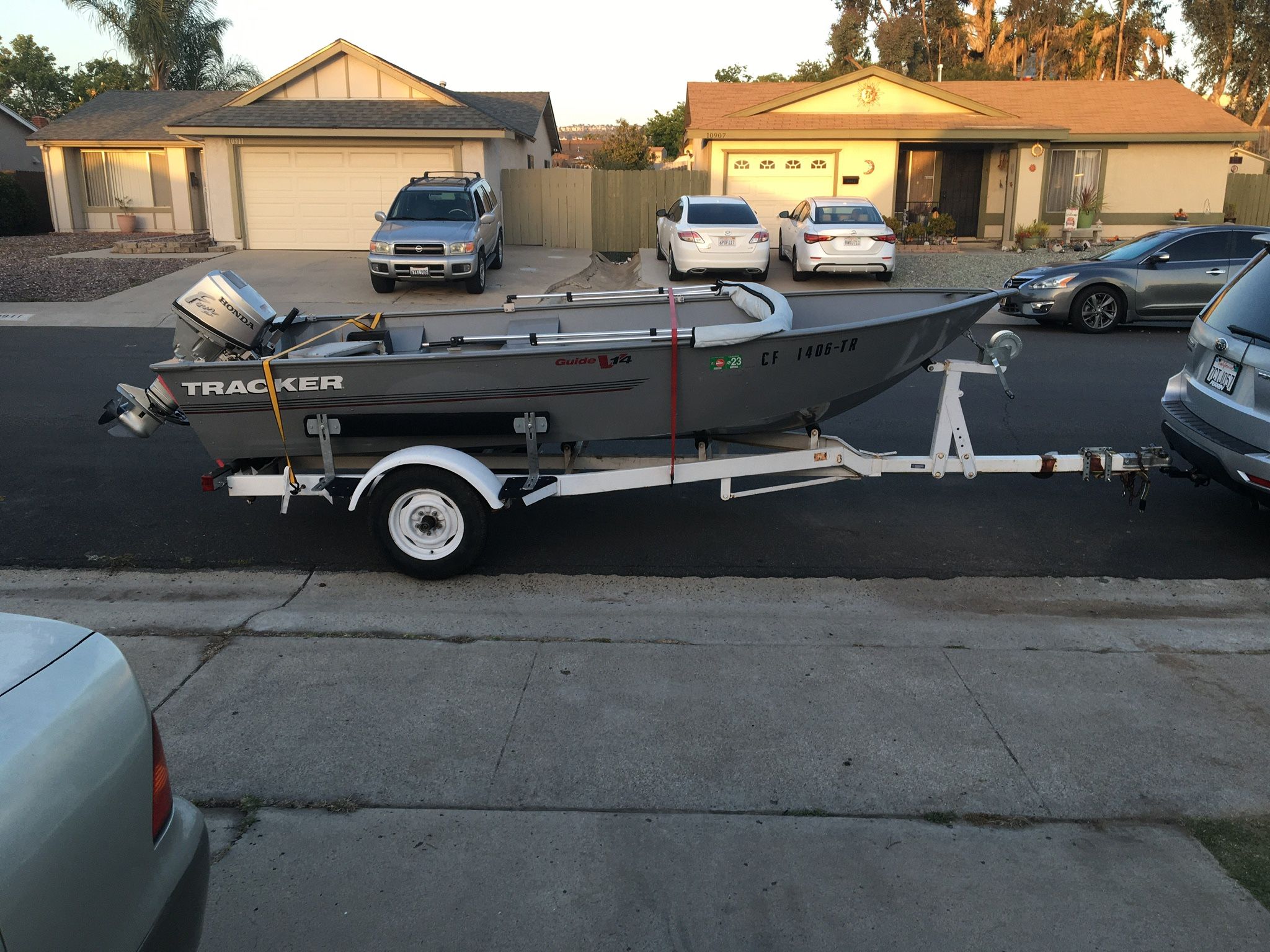 2014 Tracker Guide V14 for Sale in San Diego, CA - OfferUp