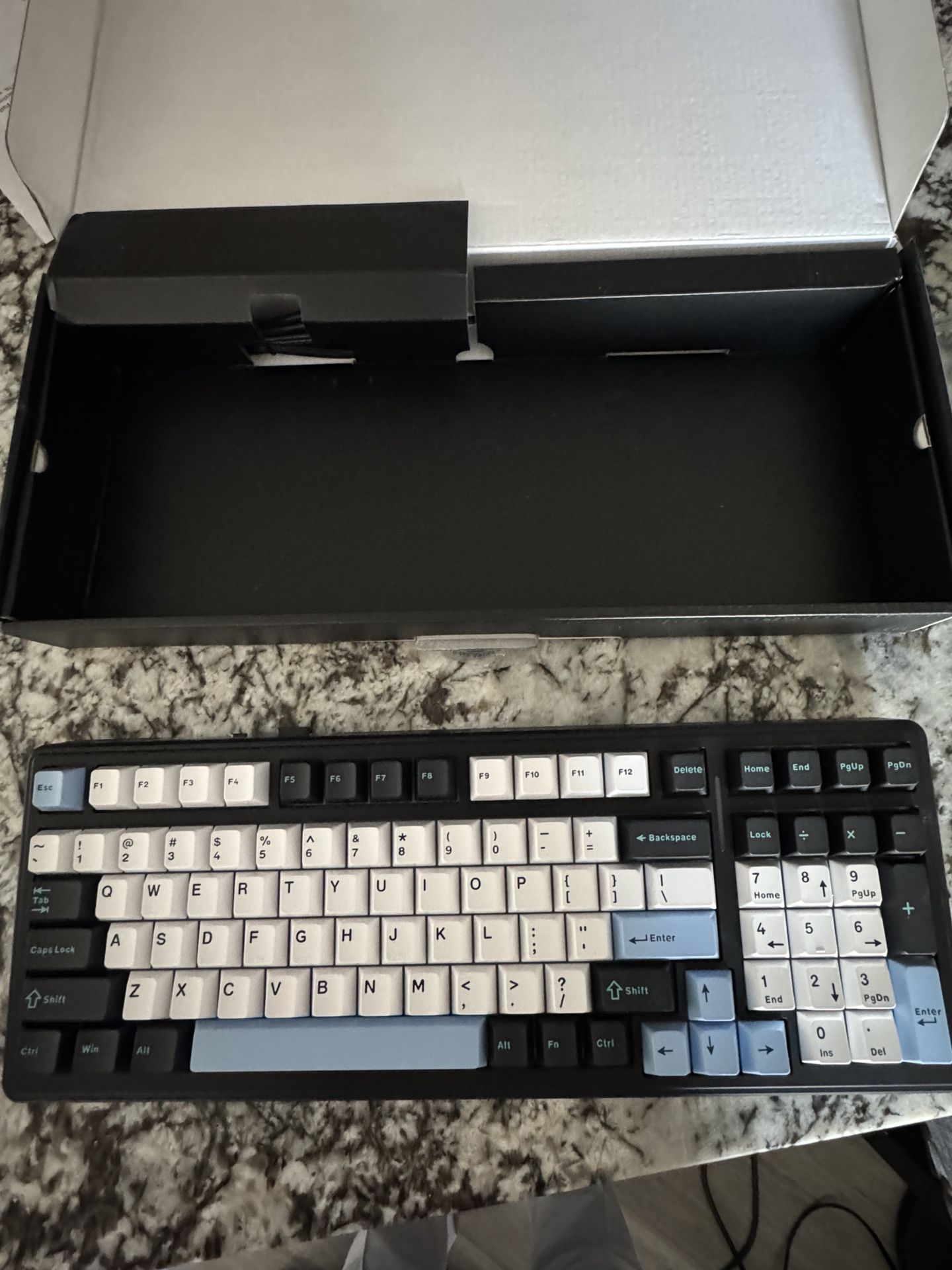 AULA F99 Wireless Mechanical Keyboard for Sale in Gilbert, AZ - OfferUp