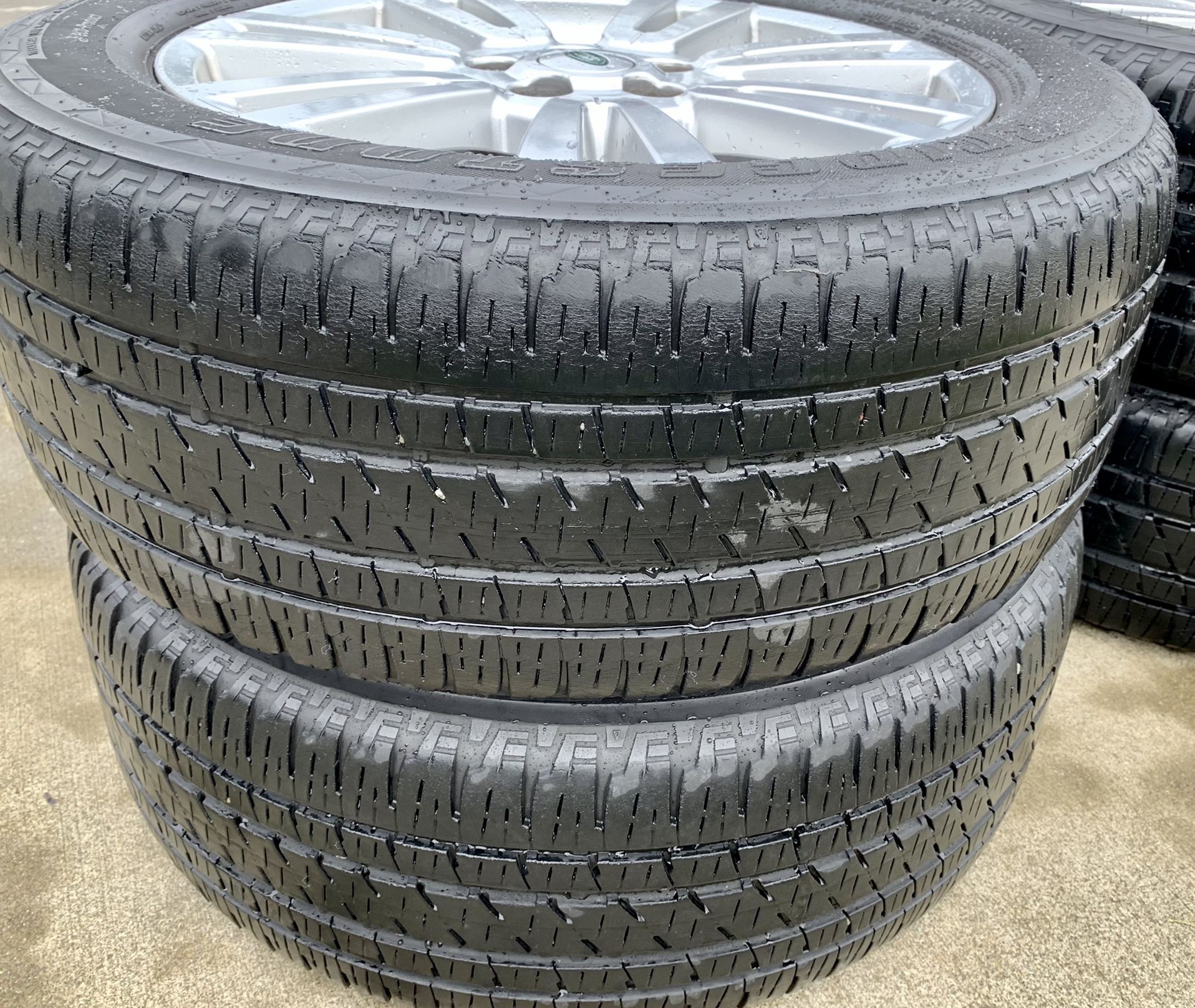 Land Rover Discovery LR4 LR3 Range Rover 19” Wheels Tires for Sale in ...