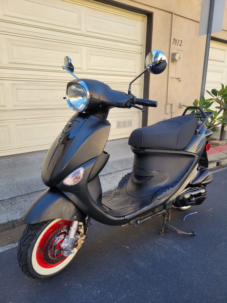 2012 Genuine Buddy 125 for Sale in Huntington Beach, CA - OfferUp
